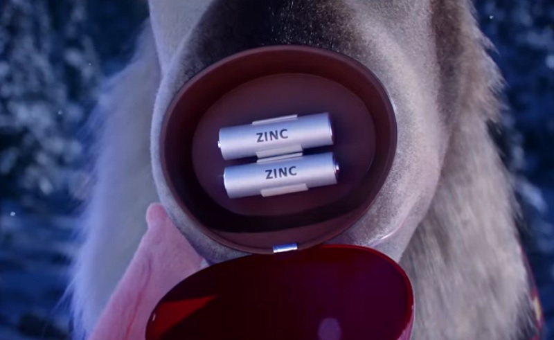 サンタさん、これではダメでっせ！デュラセルの2023年クリスマスCM「Duracell | Bunny Saves Christmas ...